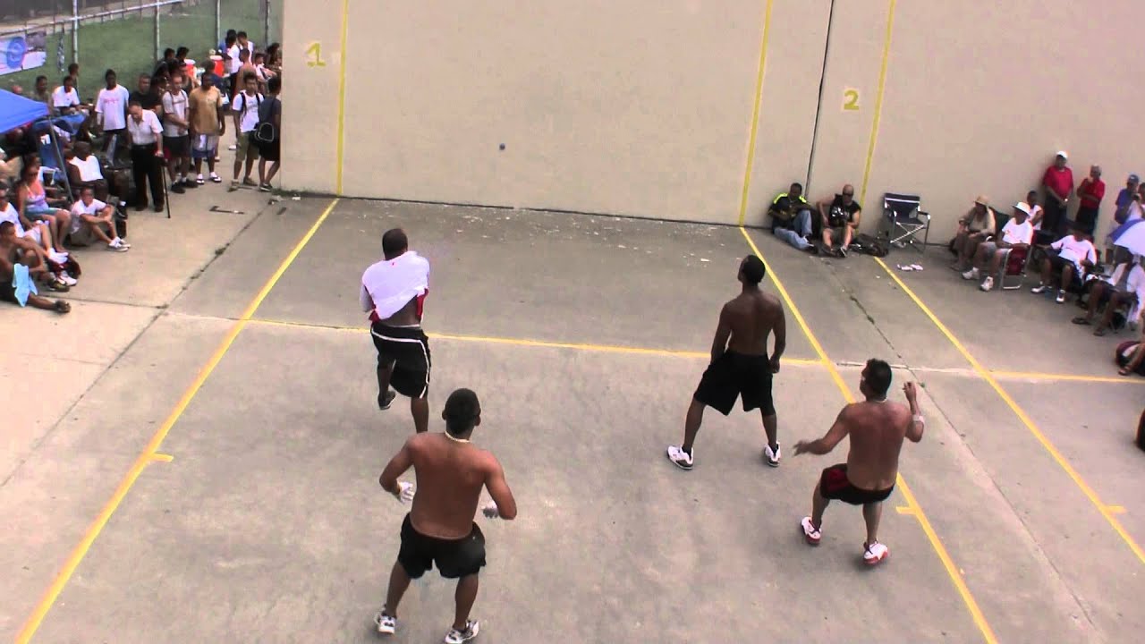 2011 Sky Bounce Doubles At Sea Side Handball Courts - YouTube