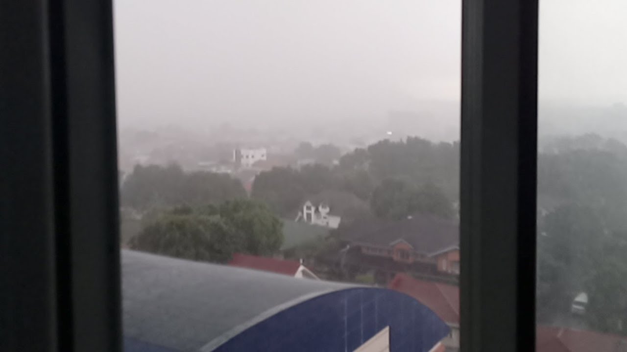 MOST NORMAL DAY IN PHILIPPINES - YouTube