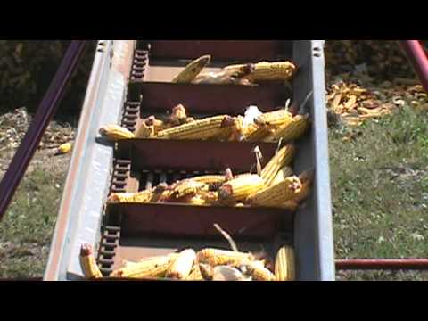 Unloading Corn 2012 - YouTube