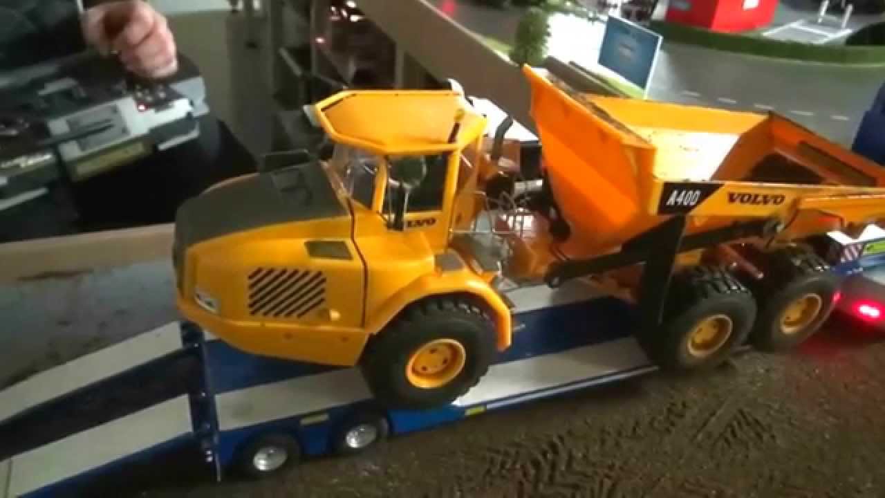 SIKU SCALE MODEL 1:32 RC MODEL VOLVO A 40 EQUIPMENT - YouTube