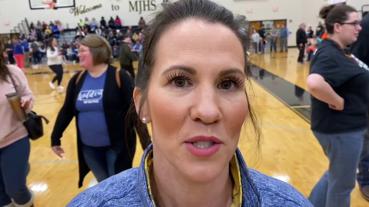 SCE Principal Amanda Smith, WWMS Principal Beverly Sharpe, WWMS Student ...