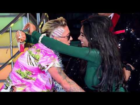 Where's Chloe Khan Bear smokes and drinks with a bevy of be