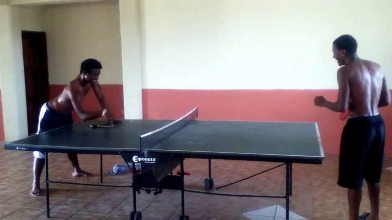 Rookie & mike playn ping pung.. - YouTube