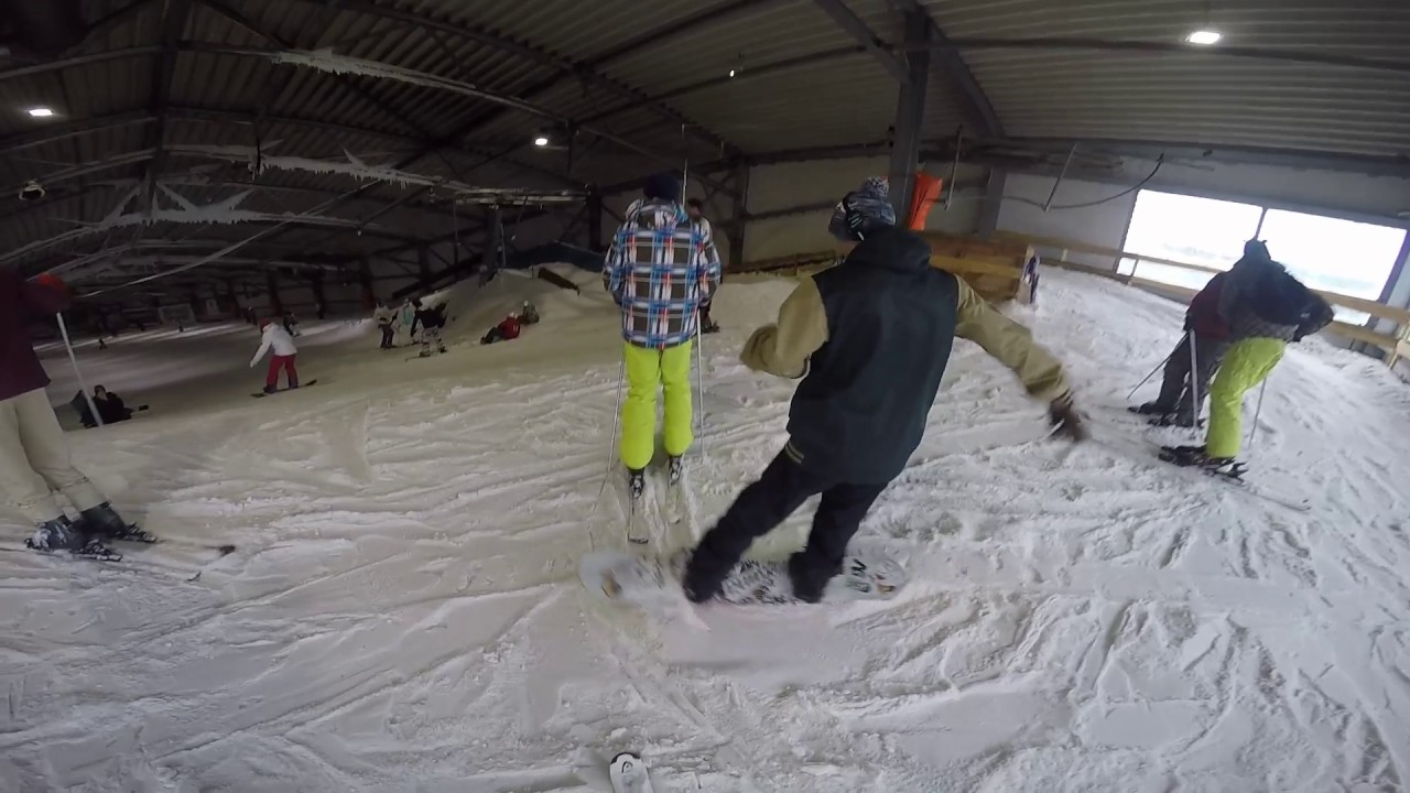 Indoor skiën in de Uithof! - YouTube