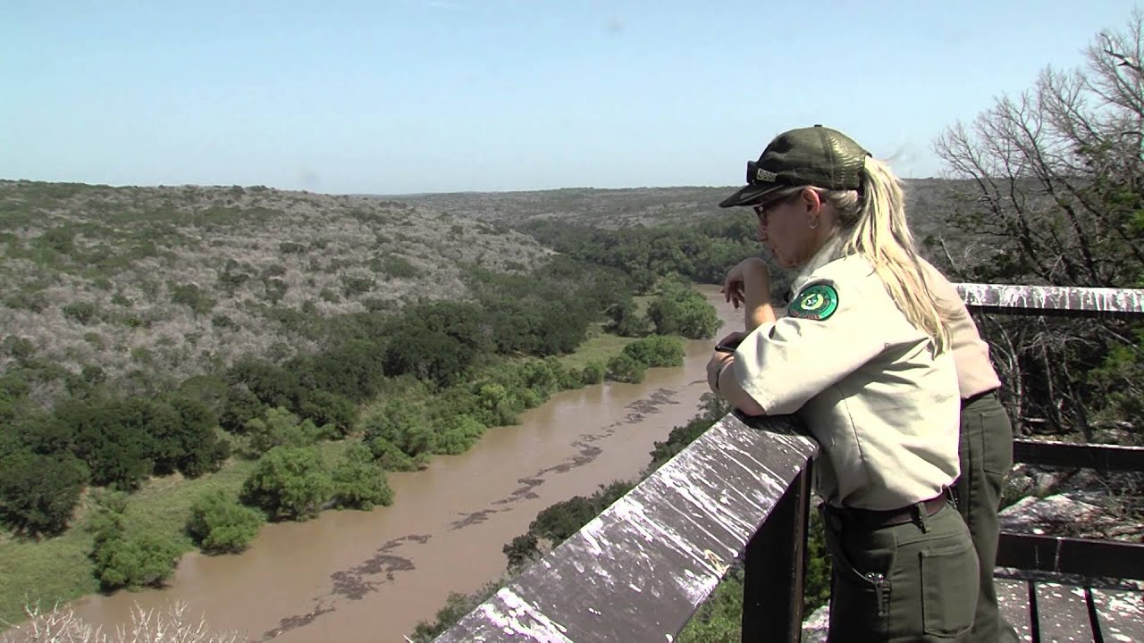 Colorado River Rising - Postcard From Texas - YouTube