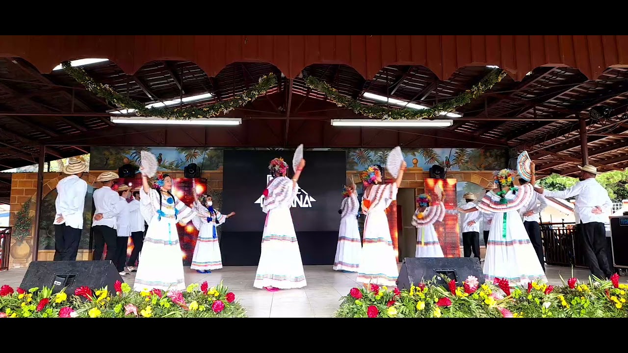 Danzón Cumbia " Duendes Y Suestes " Fantasías Panameñas de Veraguas ...