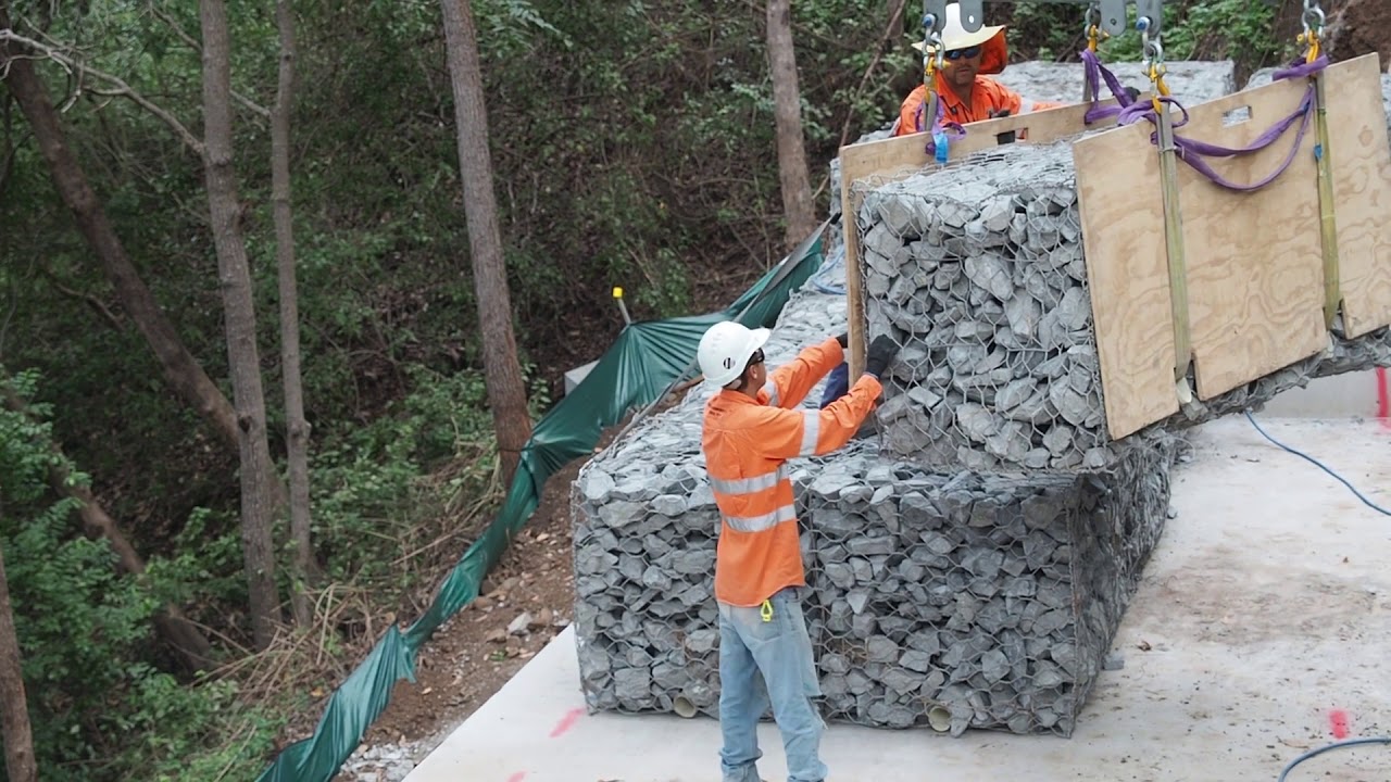 Lamington National Park Landslip repair - YouTube