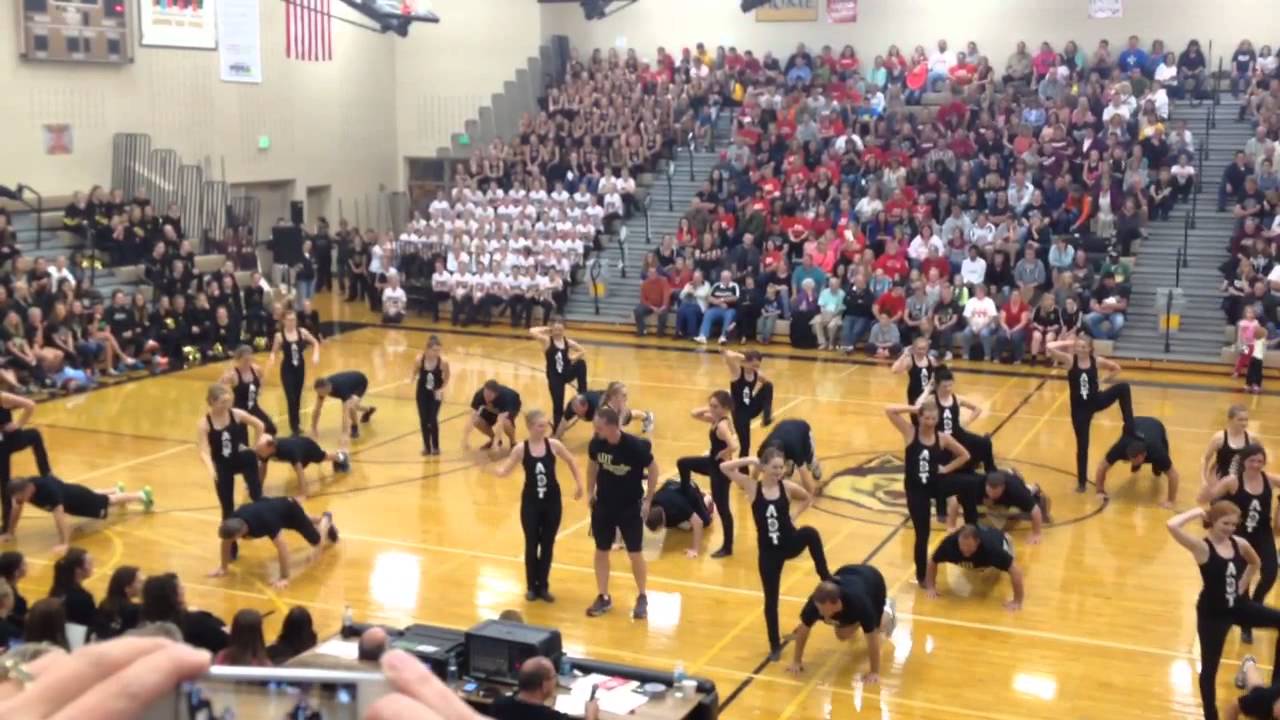 Andover Dance Team - YouTube