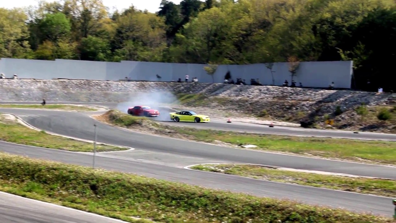 Ultra Groover 180sx vs HLLOWEEN Racing S14~~Bihoku - YouTube
