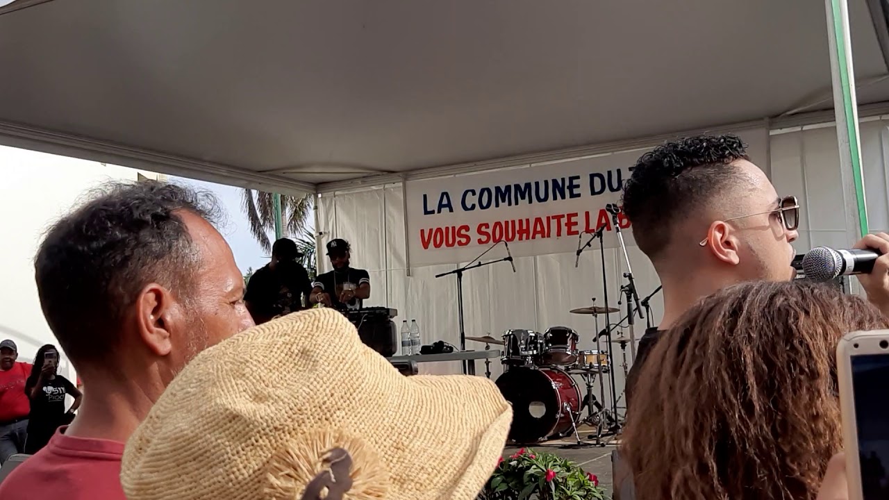 MC BOX- VJ AWAX - Bérive Réunion Nov 2019 - YouTube