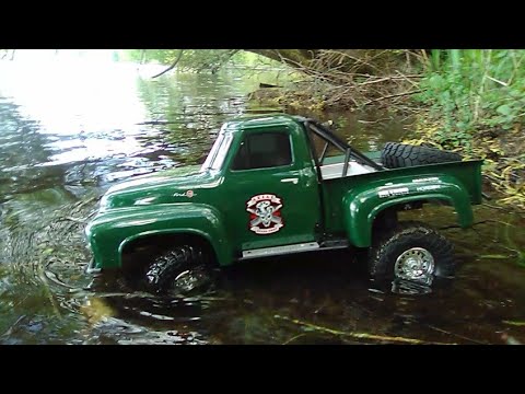 RC Crawler: Axial SCX10ii 1955 Ford F100 RTR, Short MAIDEN! - YouTube
