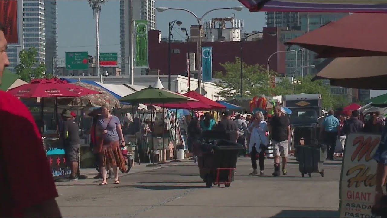 Maxwell Street Market returning to its original home - YouTube