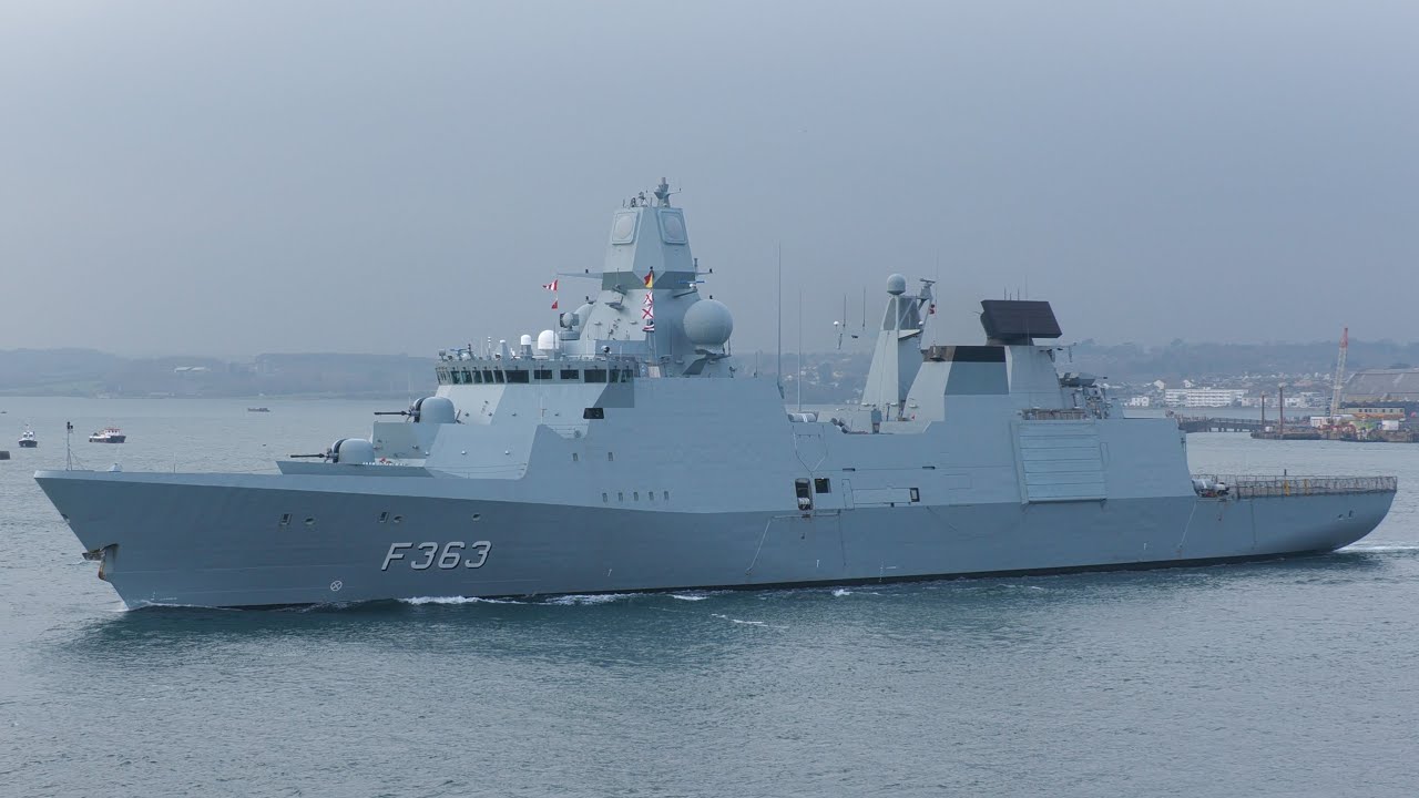 Danish frigate training in England ⚓ 🇩🇰 - YouTube