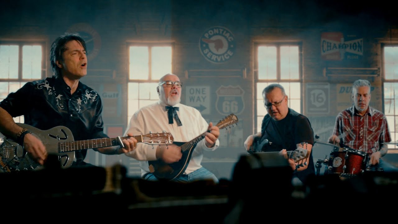 The Mudd Brothers - SHINE (Collective Soul cover) - YouTube