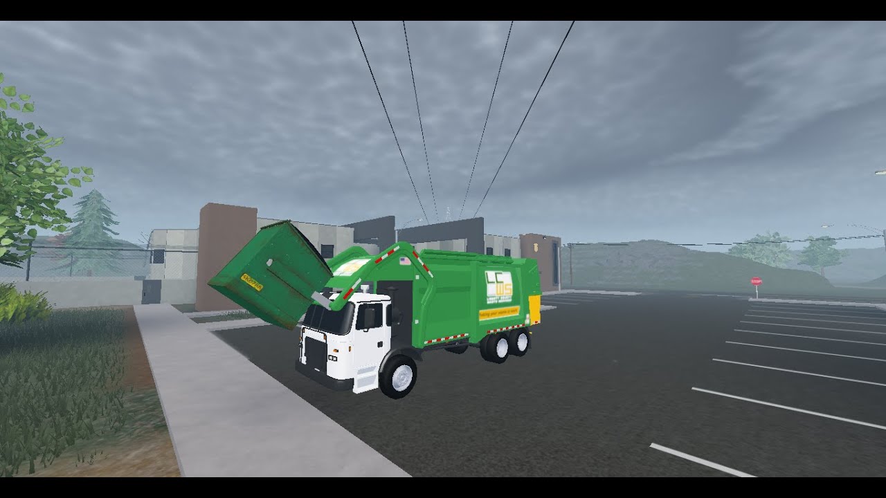 Being A Garbage Man | Roblox [Emergency Response: Liberty County] - YouTube