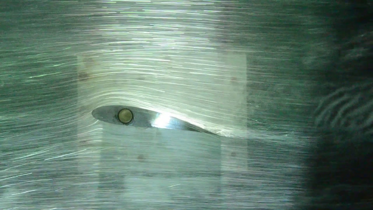 Flow around a Joukowski airfoil (AoA = 10 deg.) - YouTube