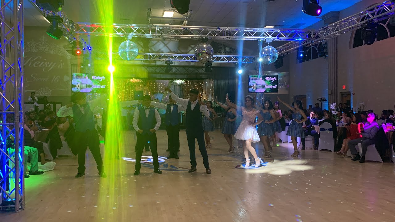 Keisy's Sweet 16 Surprise Dance - YouTube