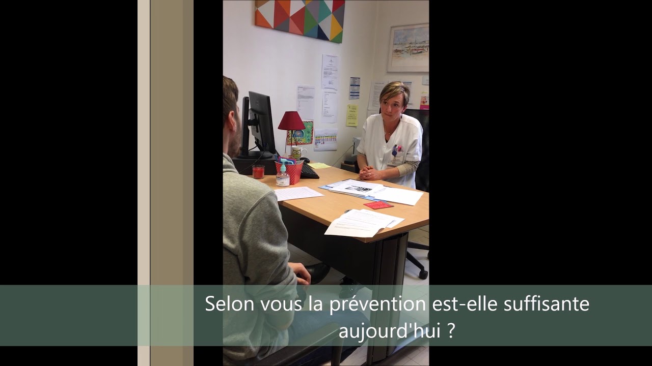 Interview avec l'infirmière en addictologie Julie Le Roux - YouTube