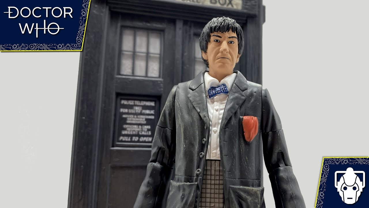 Doctor Who Action Figure Review - Second Doctor and Tardis from 'The ...
