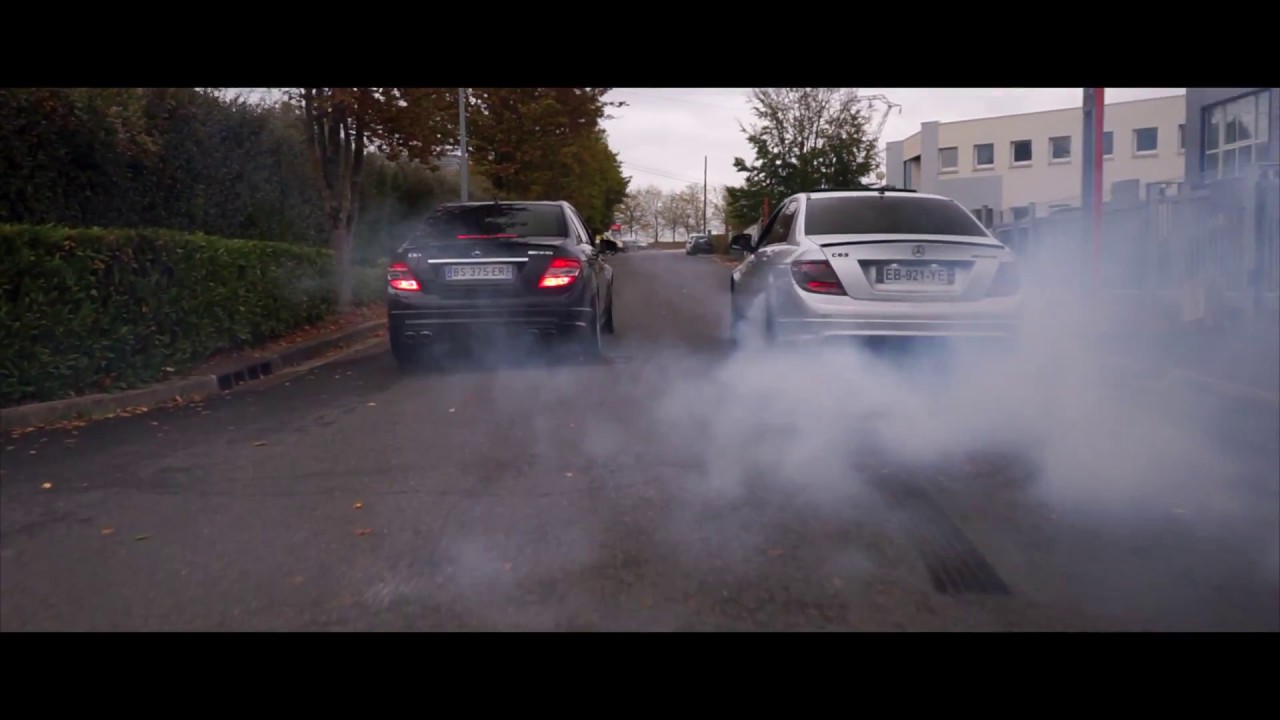 L'ANCIENNE C63 AMG DE GMK EN DRIFT AVEC SA JUMELLE NOIR !! - YouTube