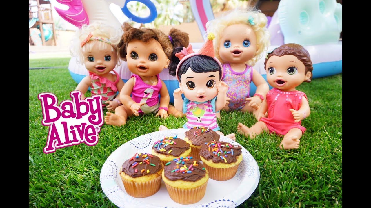 BABY ALIVE Throws Birthday Party & Swimming! - YouTube