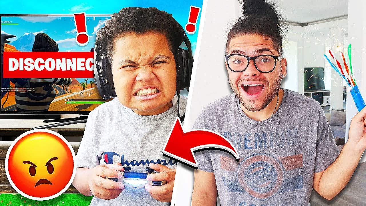 I Made My Little Brother LAG On Fortnite For 24 HOURS!! **1000 PING ...