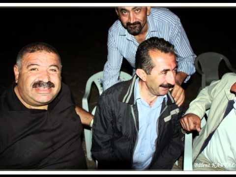 Hüsnü İYİDOĞAN- Evlerinin Önü Üzüm Asması