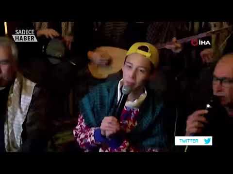 Çinli şarkıcı sıra gecesinde halay çekti