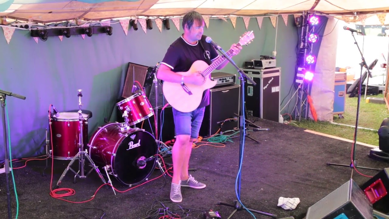 DAN PINDER @ TESTIFEST '18 - YouTube