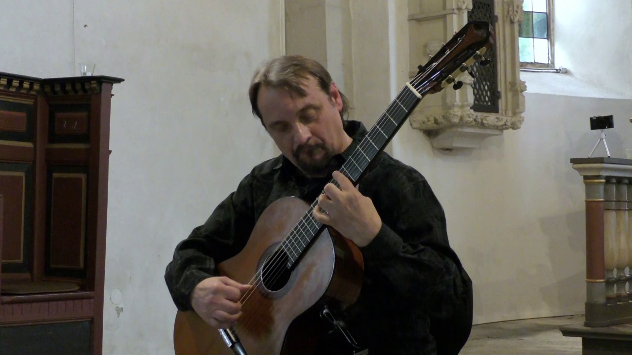 Jerzy Koenig performs his own transcription of Mazurka Op. 7 N° 1 by Fr ...