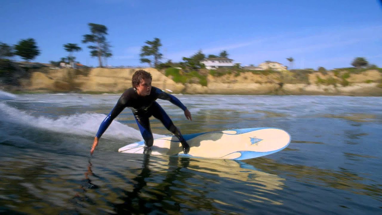 Chasing Mavericks (2012) - Blu-ray menu - YouTube