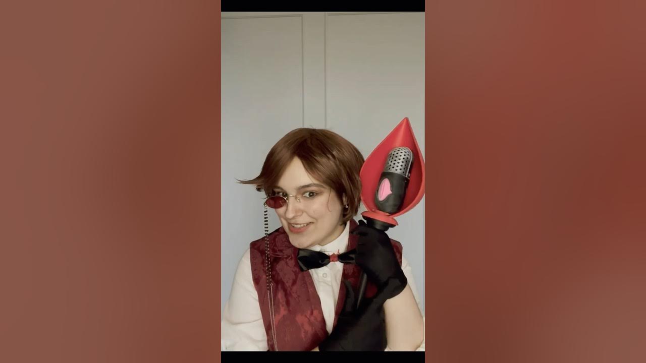 Daisies аластор Humanalastor Alastor Cosplay Hazbinhoteledit Radioapple Shorts косплей