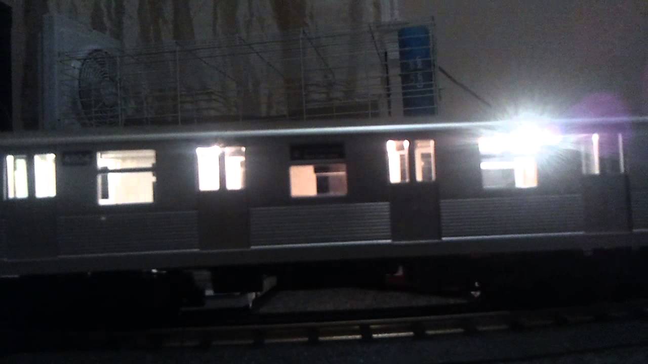MTH MTA R42 E Train Subway Set in Action! part 2 - YouTube
