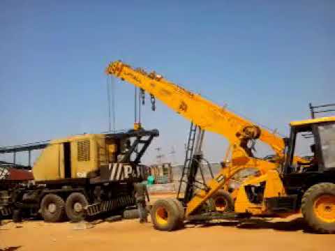 Hydra toppled during tandem lifting - YouTube