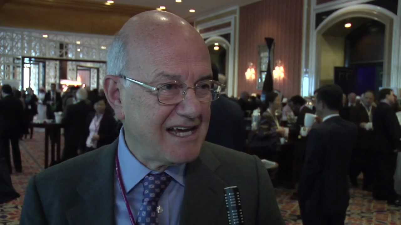 The Right Honourable The Lord Judge at the Qatar Law Forum 2012 - YouTube