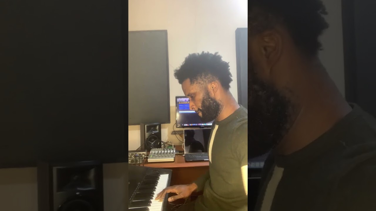 Charlie Keys Worship Session Instrumentals 🔥 🎹 - YouTube