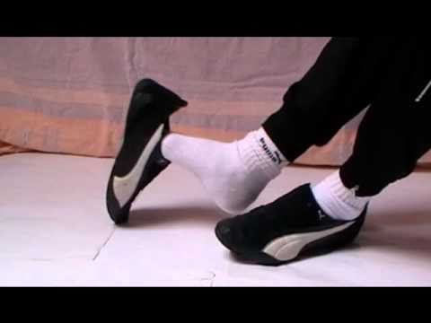 Puma Uke & sox - YouTube