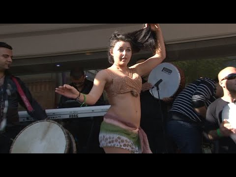 Alla Kushnir Bellydancer
