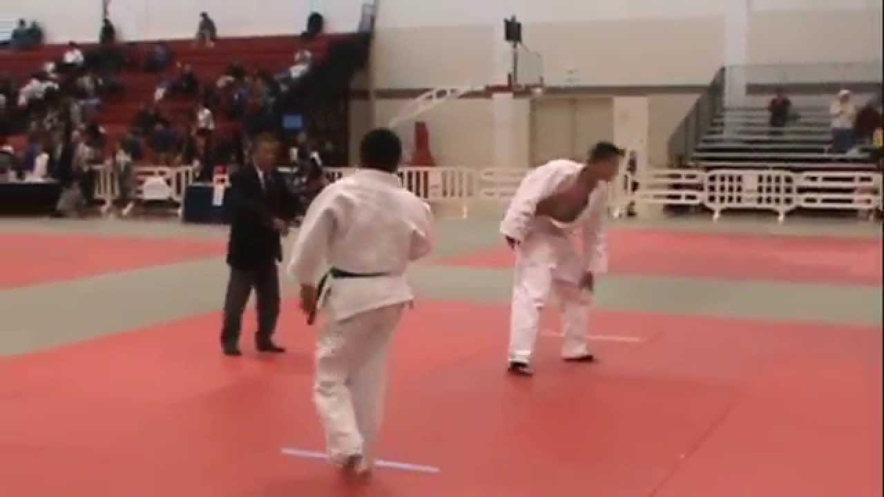 Eric Saenz 2011 California Judo Inc State Champ.wmv - YouTube
