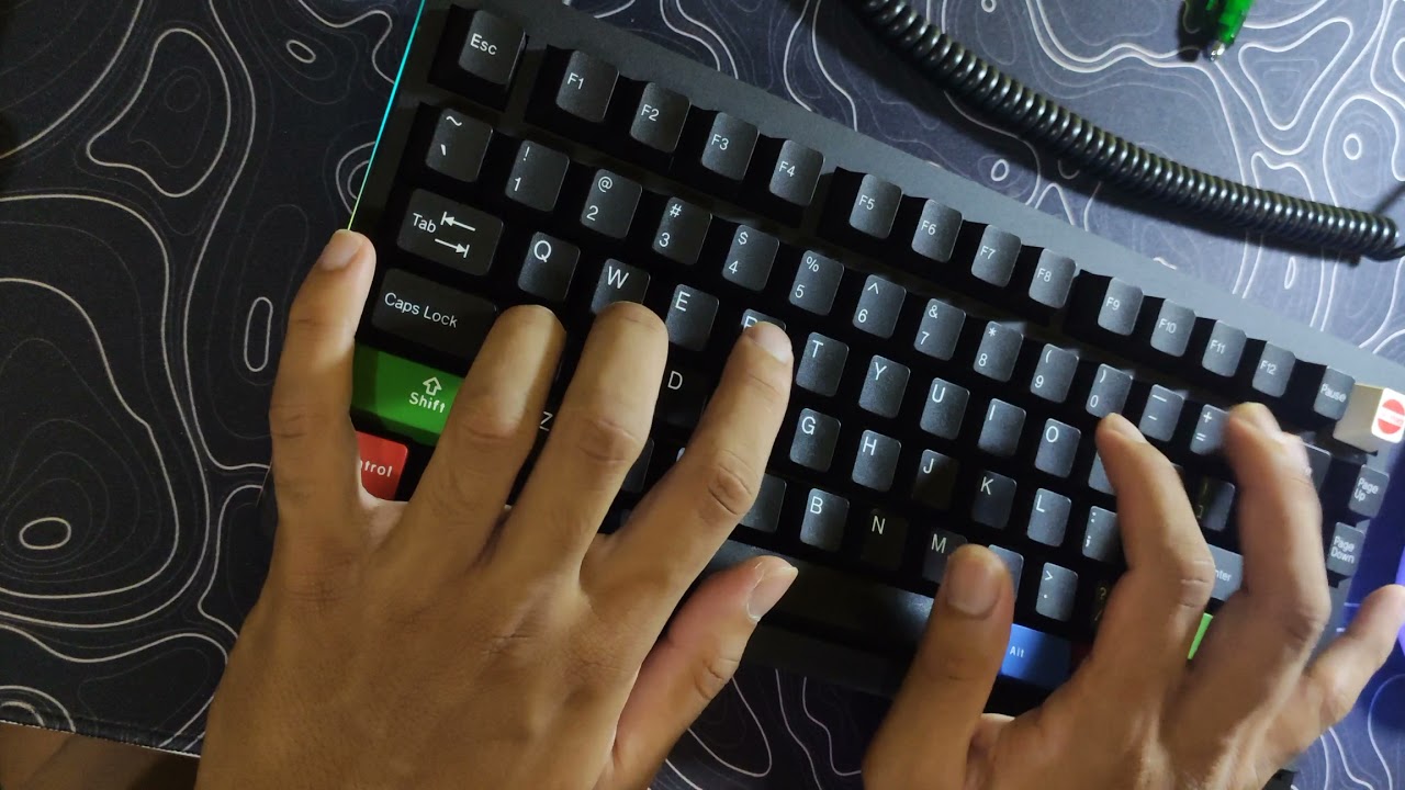 IDOBAO ID80 v1 with JWICK Red / JWK Linear Switches - YouTube