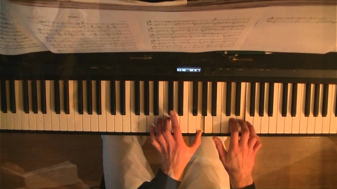 The Book Thief Soundtrack John Williams (Finale Piano) - YouTube
