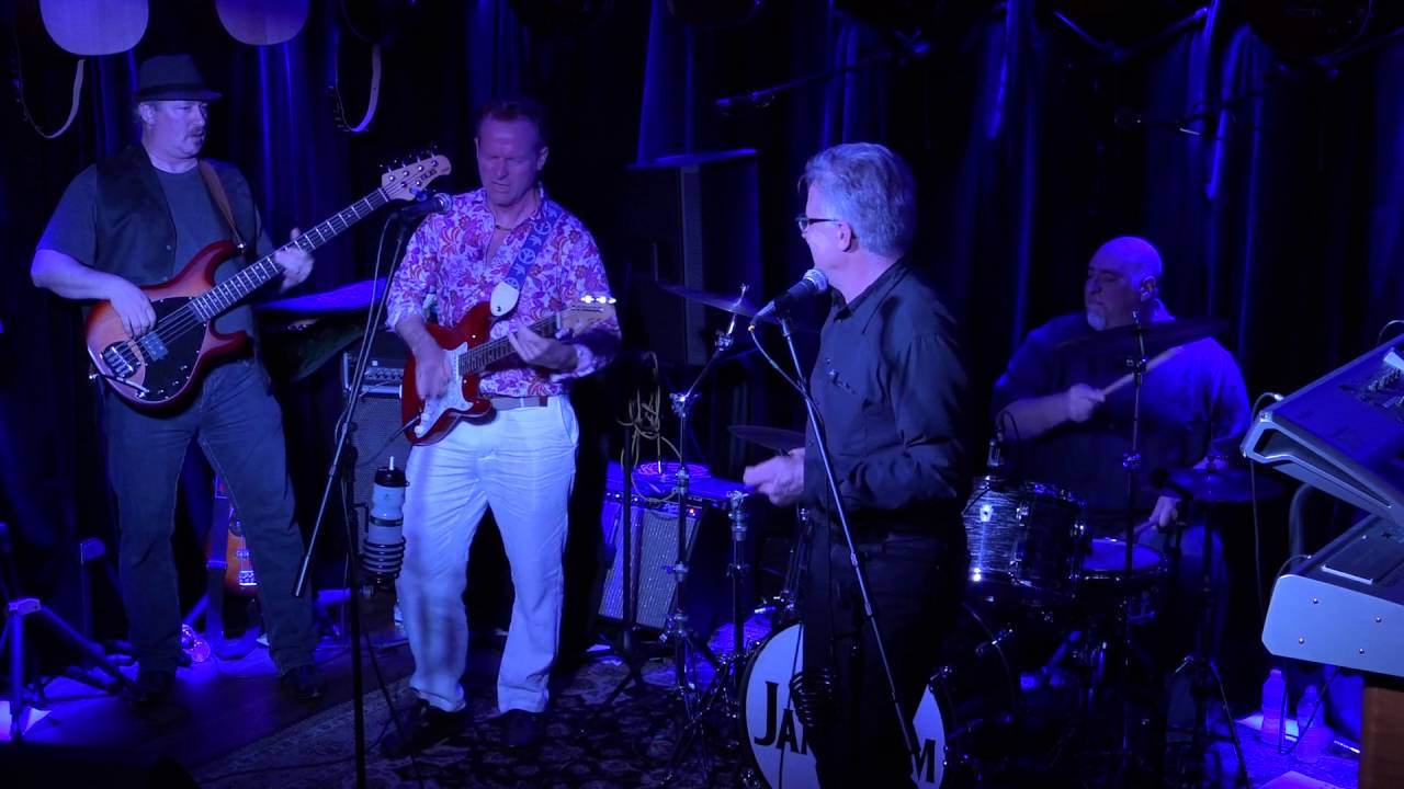 Bleu Phonque "Inner City Blues" - YouTube