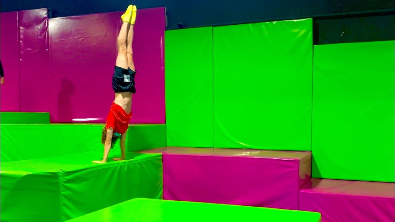 VERTIGO TRAMPOLINE PARK 2021 !!! - YouTube