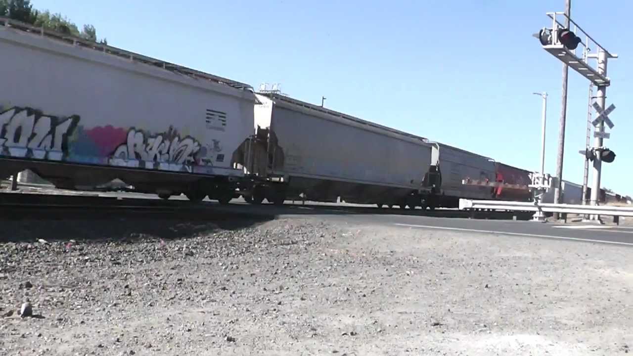SouthBound BNSF 5666 9-30-2012 - YouTube
