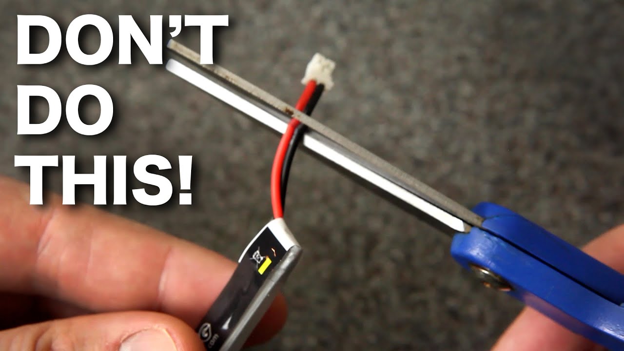 Replacing Battery Connectors The SAFE Way - YouTube