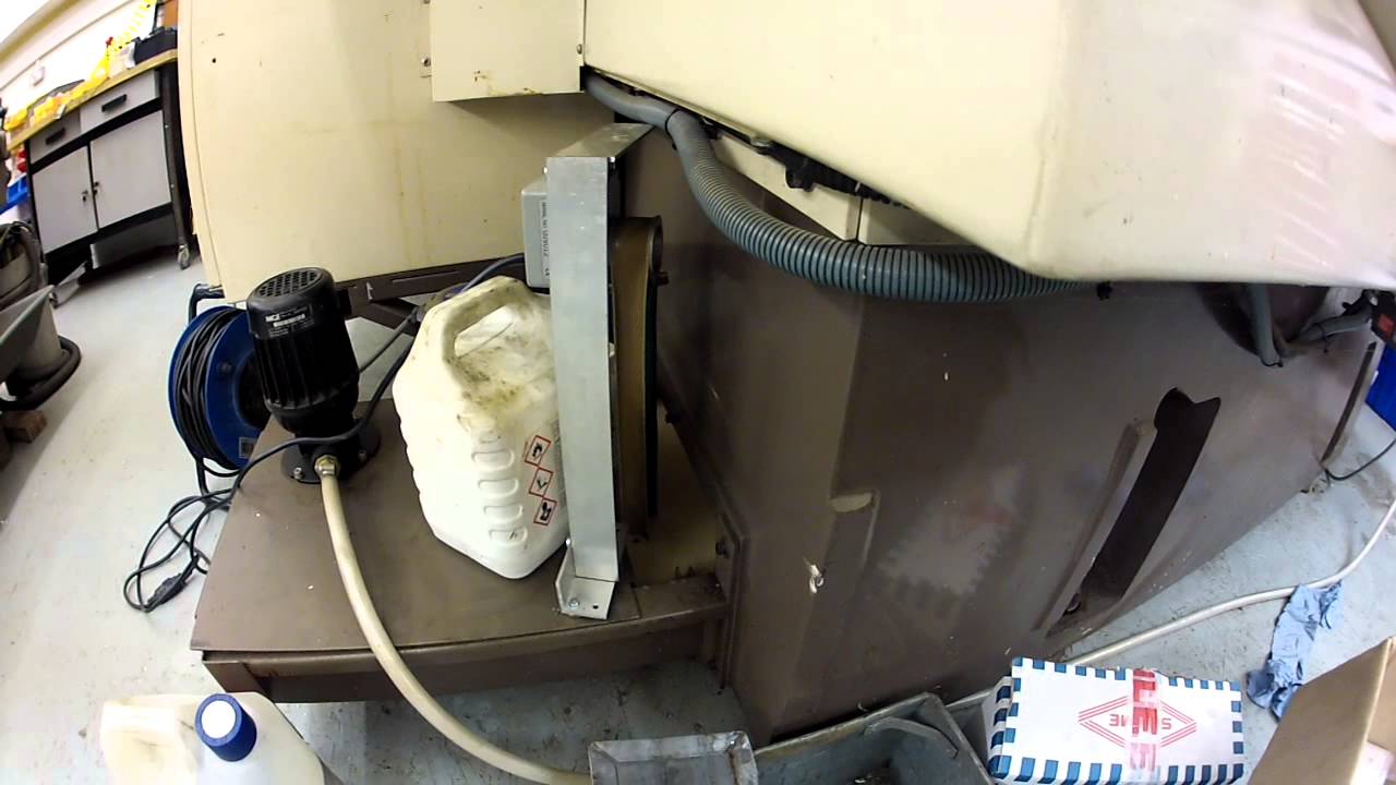 Tramp Oil Skimmer - YouTube
