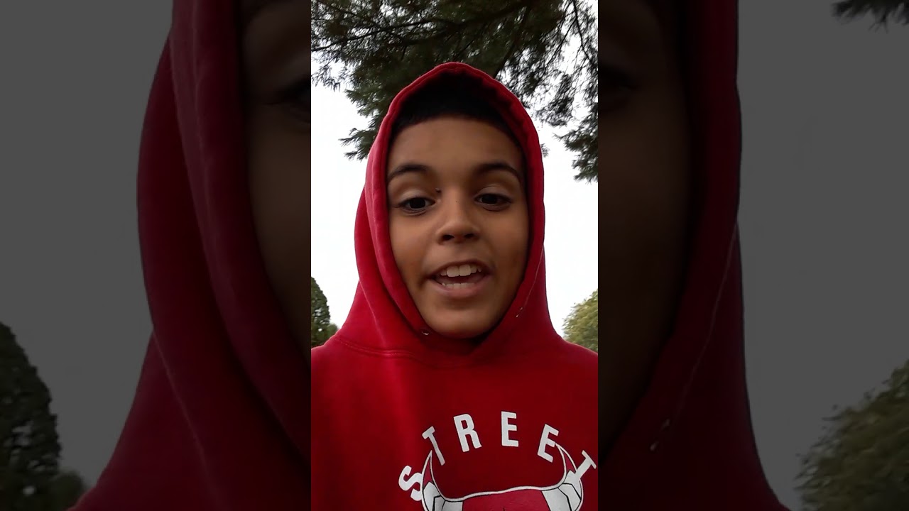 Pranking random people - YouTube