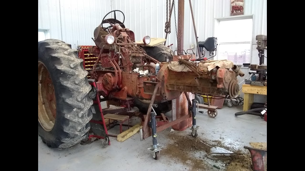 Restoring our Farmall 560 - YouTube