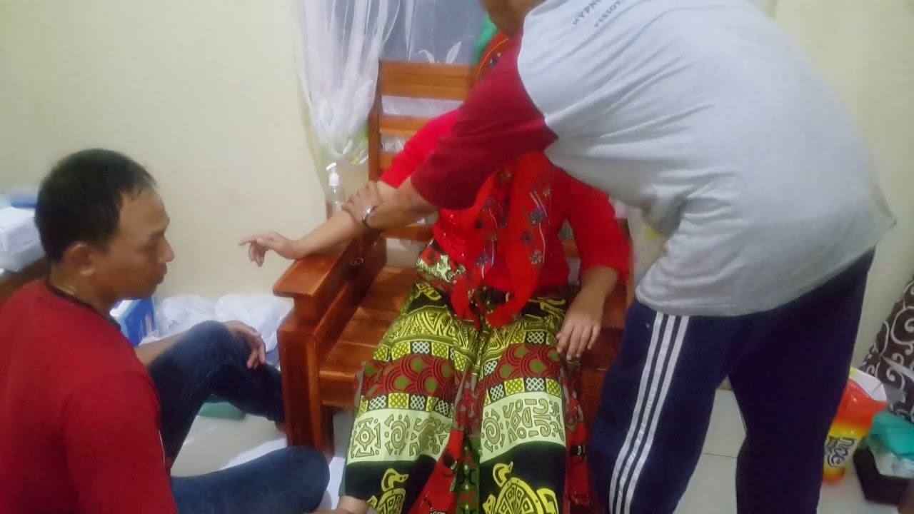 Pengobatan alternatif, terapi listrik & pijat tradisional, tabib terapi ...