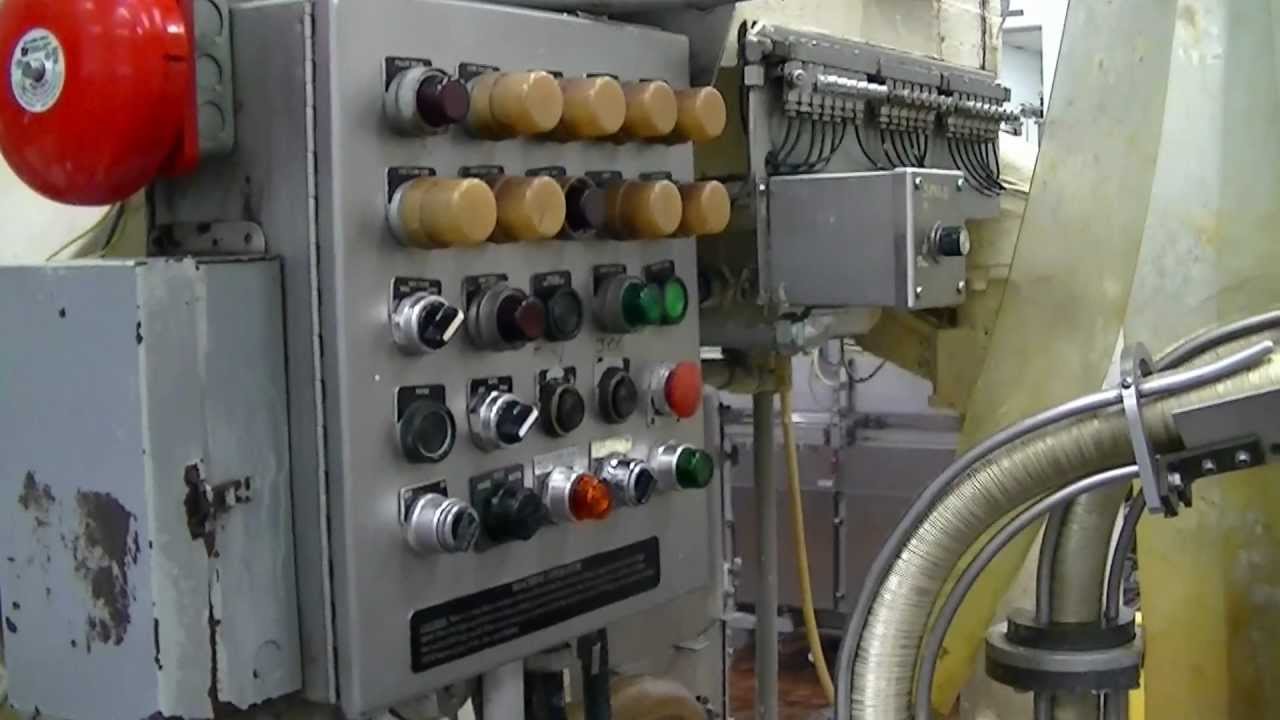 Continental 449-HC-M8 10 spindle can seamer - YouTube